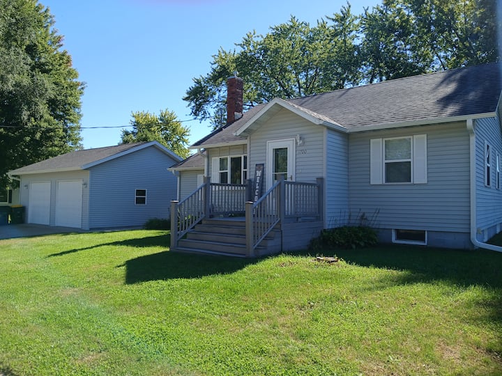 Cozy Bungalow On Brunson, Pdc - Prairie du Chien, WI