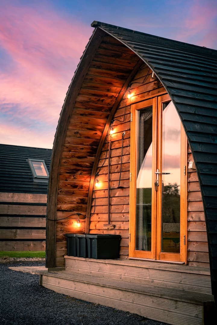 Cosy, Pet Friendly Pod With Lake View 4 - Herefordshire