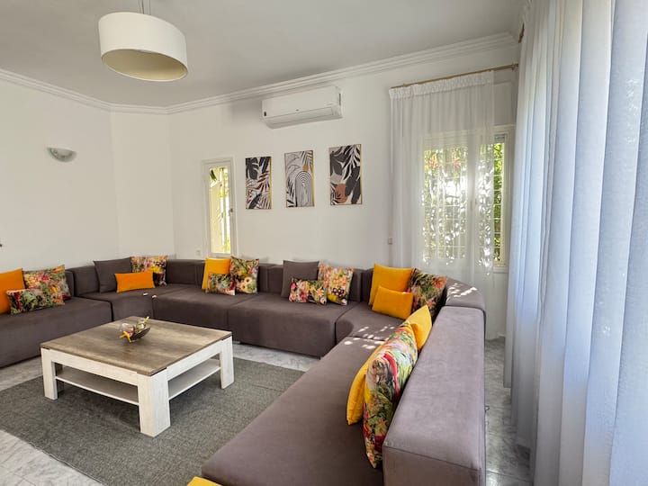 Superbe Villa Au Cœur De Rabat Agdal - Rabat