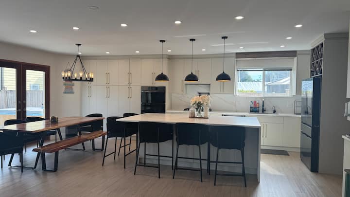 Cozy Family Retreat In Beautiful Ladner - Delta
