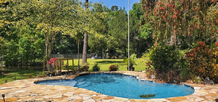 Edco Poolside, Shuttles, Firepit, Glamp Package! - Lake Mary, FL