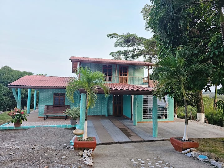 Se Alquila Finca En Doradal Antioquia - Antioquia