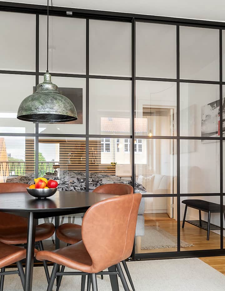 Between King’s Garden And The Royal Residence - Kopenhagen