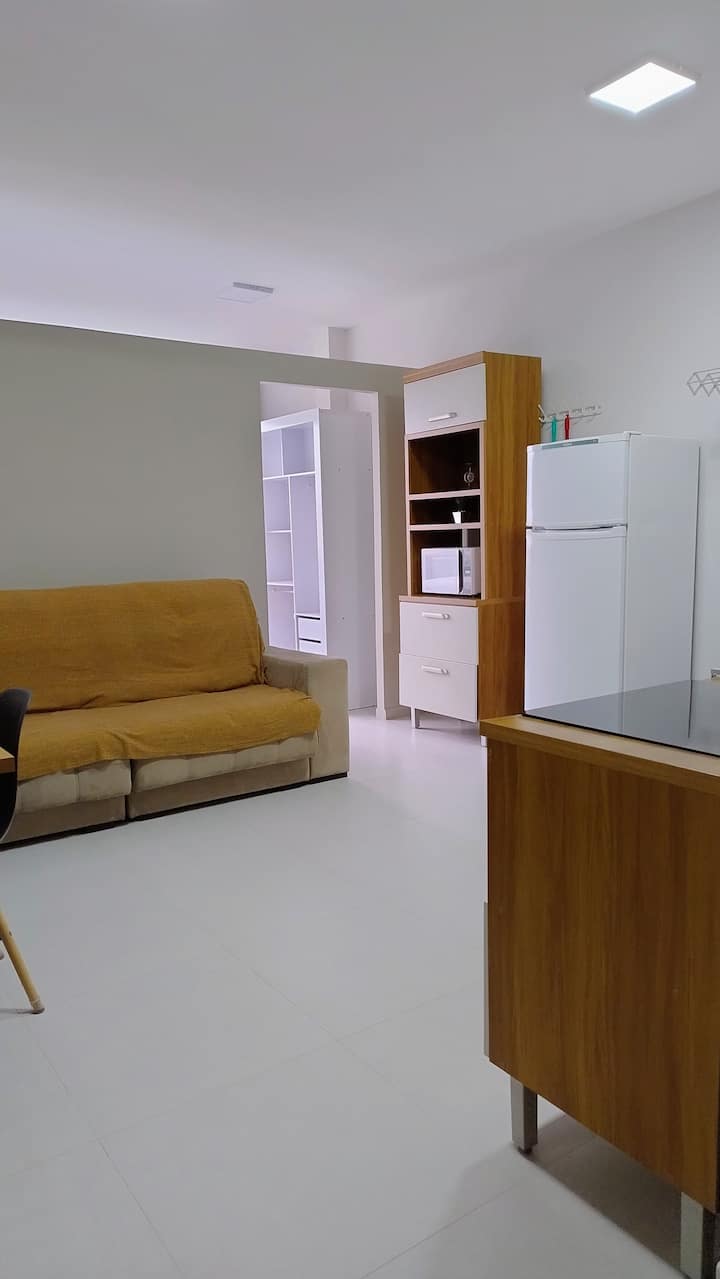 Kitnet Charmosa E Aconchegante Para Suas Férias - Garopaba