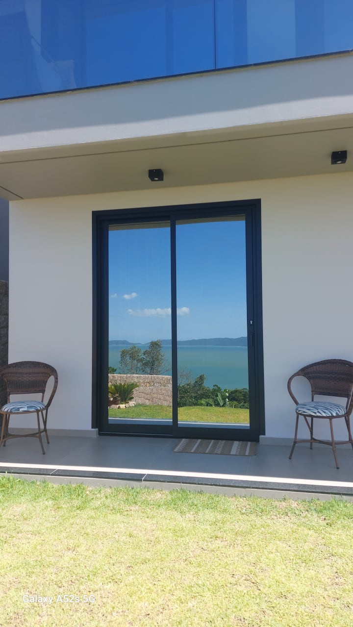 Mirante Do Sol_estúdio Com Vista Mar Para Casal - Governador Celso Ramos