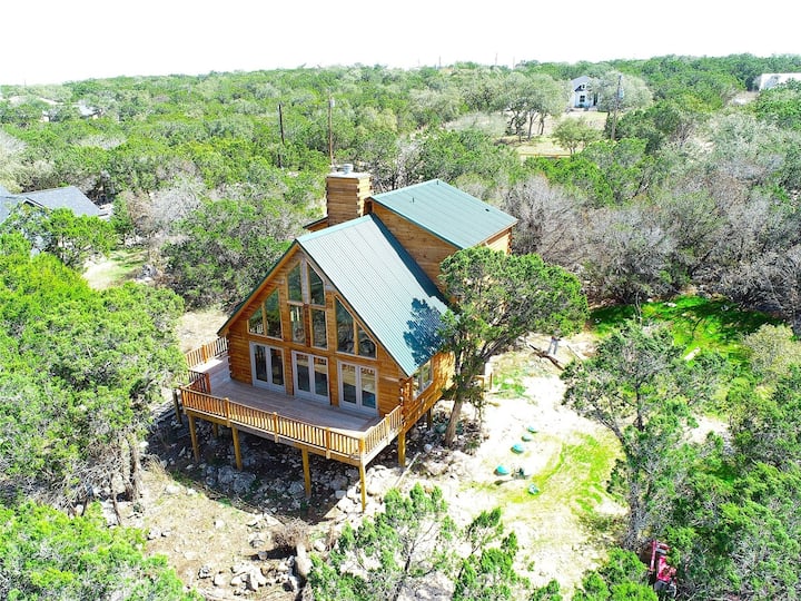 Guadalupe Ridge Retreat! *Brand New Log Cabin* - Canyon Lake, TX