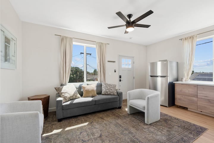 Oaklawn Private Guesthouse 2 - Best Of Chula Vista - Chula Vista, CA