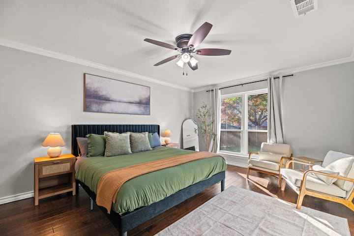 Unt L Downtown L Large Yard L Long Term Stays - Denton, TX