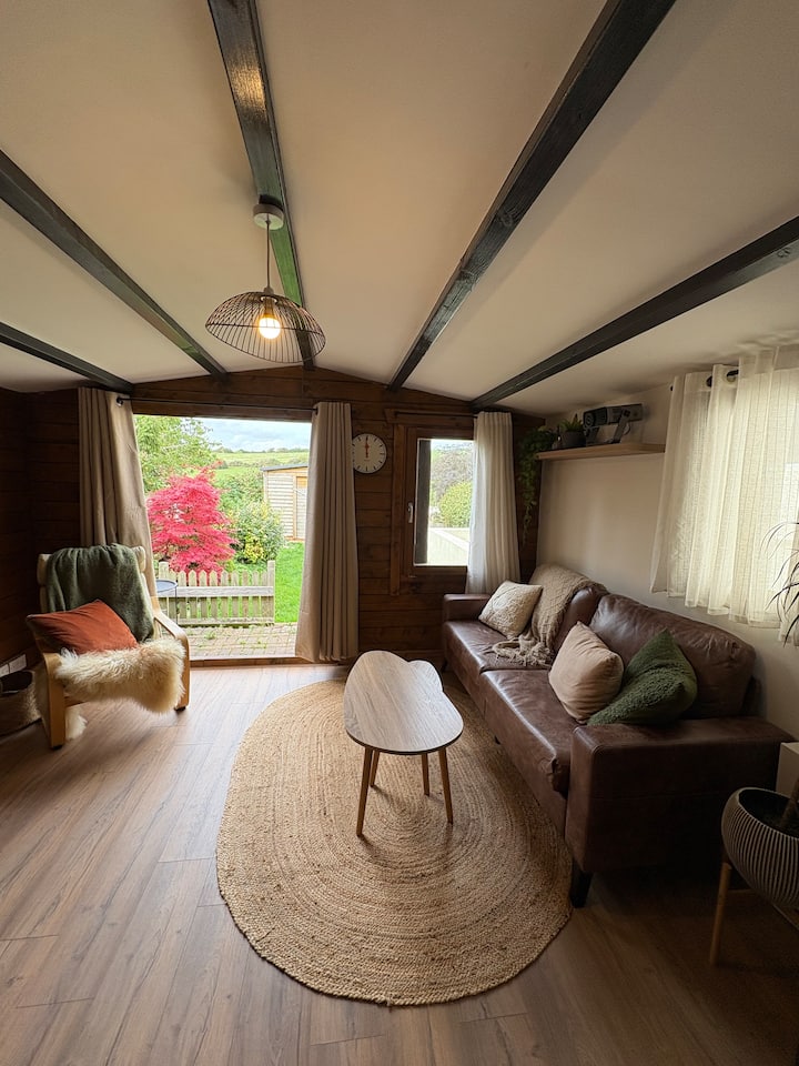 Cabin With Views Of The South Downs - Sussex