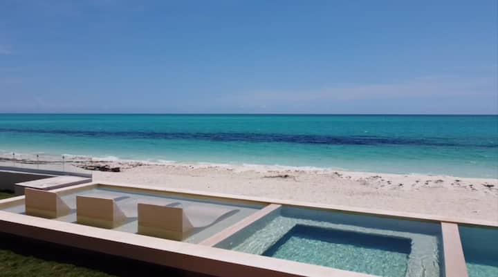 Beachfront Luxuryvilla W/chef, Cleaning & Transfer - Isla Mujeres