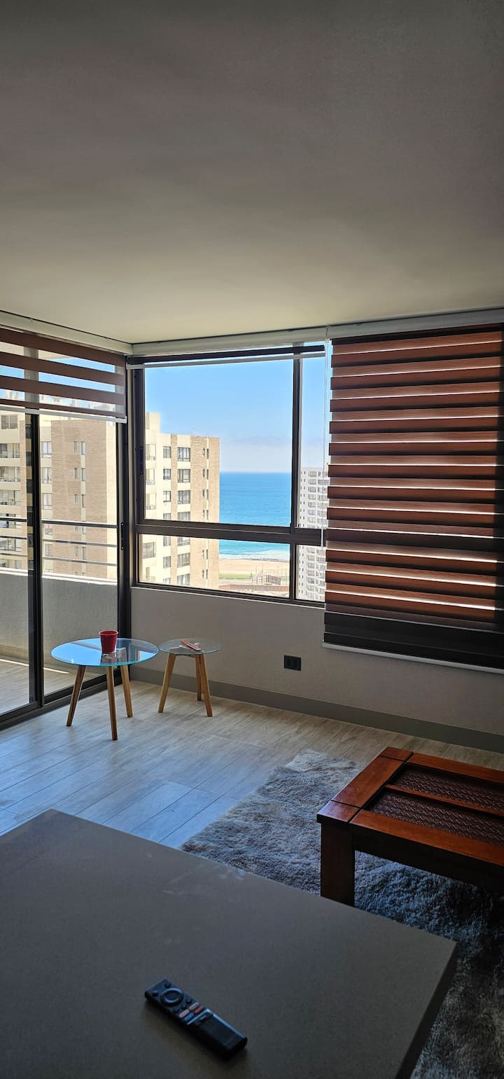 Ejecutivo Depto. En Excelente Ubicación. - Antofagasta