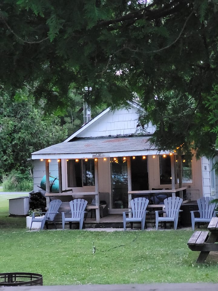 Poppy Lane Cottage - Kingston, Canada