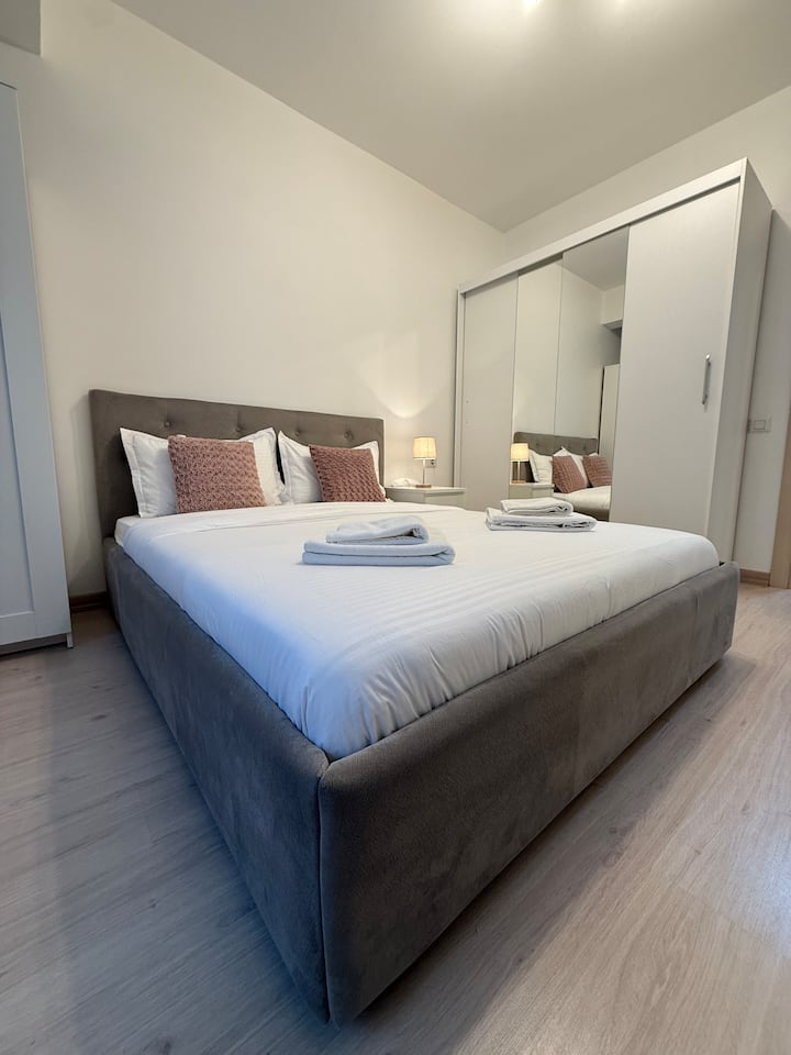 Touch And Go Apartment, Airport, Ro - Aeropuerto de Bucarest Henri Coandă (OTP)