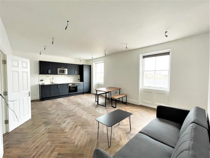 Stylish | City Centre Stay | Near Beach - Brighton