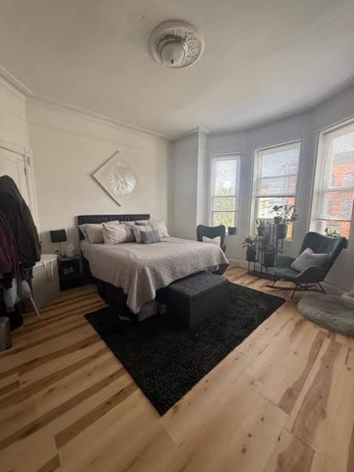 Spacious, Comfy Spot Right By Nyc! Bright & Chill! - New York