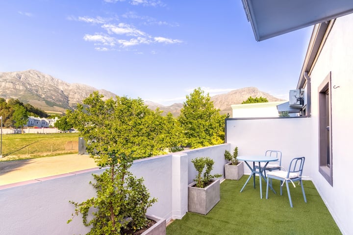 Tram Vibes - Franschhoek