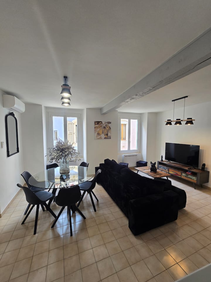 "L'écrin Des Halles" 81 M² Alès Centre 8 Couchages - Alès