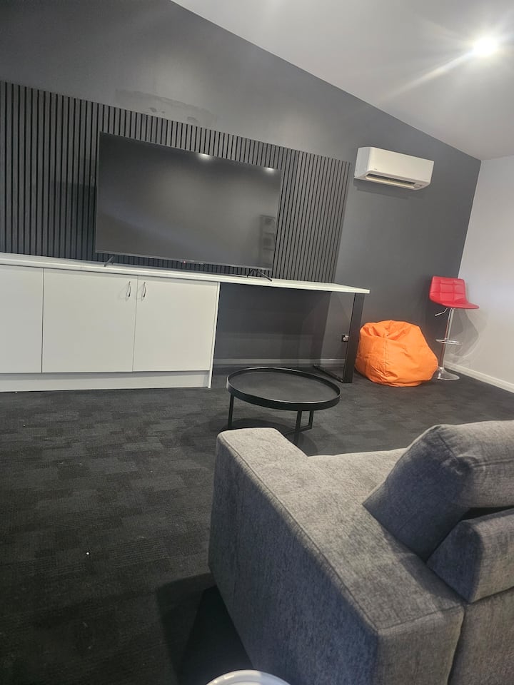 Comfy And Warm Apartment
Close To Ilt Stadium - Invercargill
