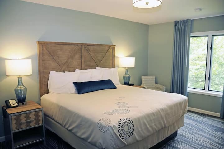The Summit 2 Bd 2 Ba - Massanutten, VA