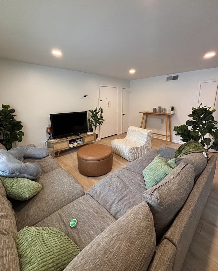 *New 2 Bd* Steps To Uab | Executive Stay - Birmingham