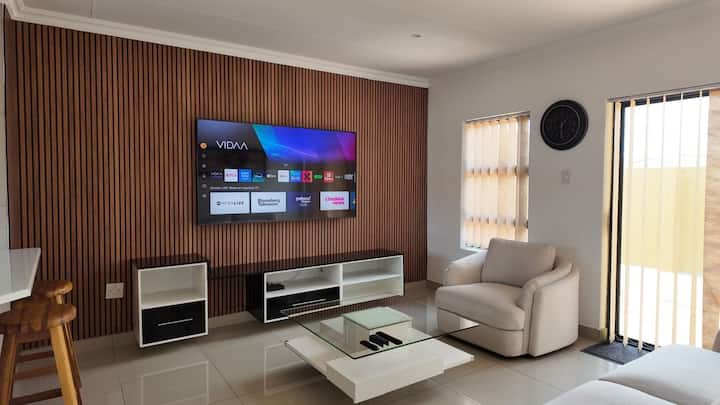 The Pebbles-ub - Mmabatho