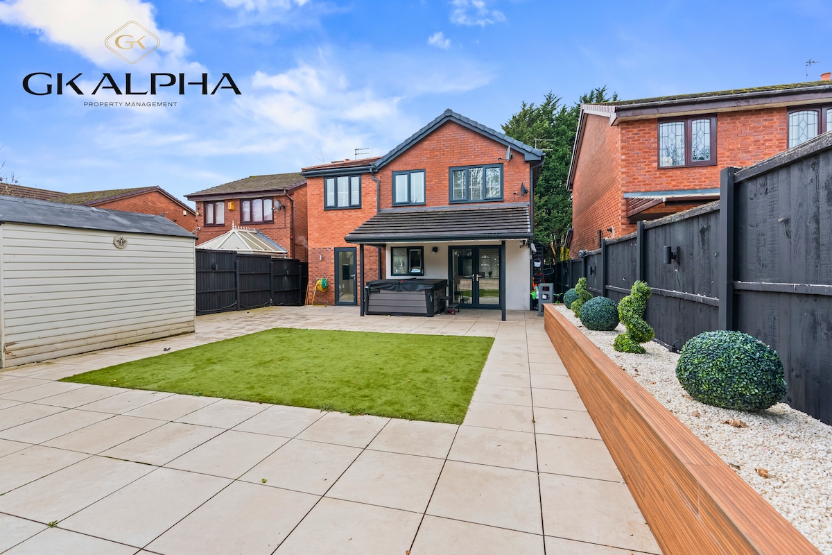 Contractor Friendly | Driveway Parking | 3BR Home - Houses for Rent in ...