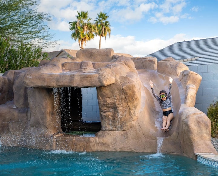 Grotto Slide Pool Home With Secret Hot Tub - Chandler, AZ