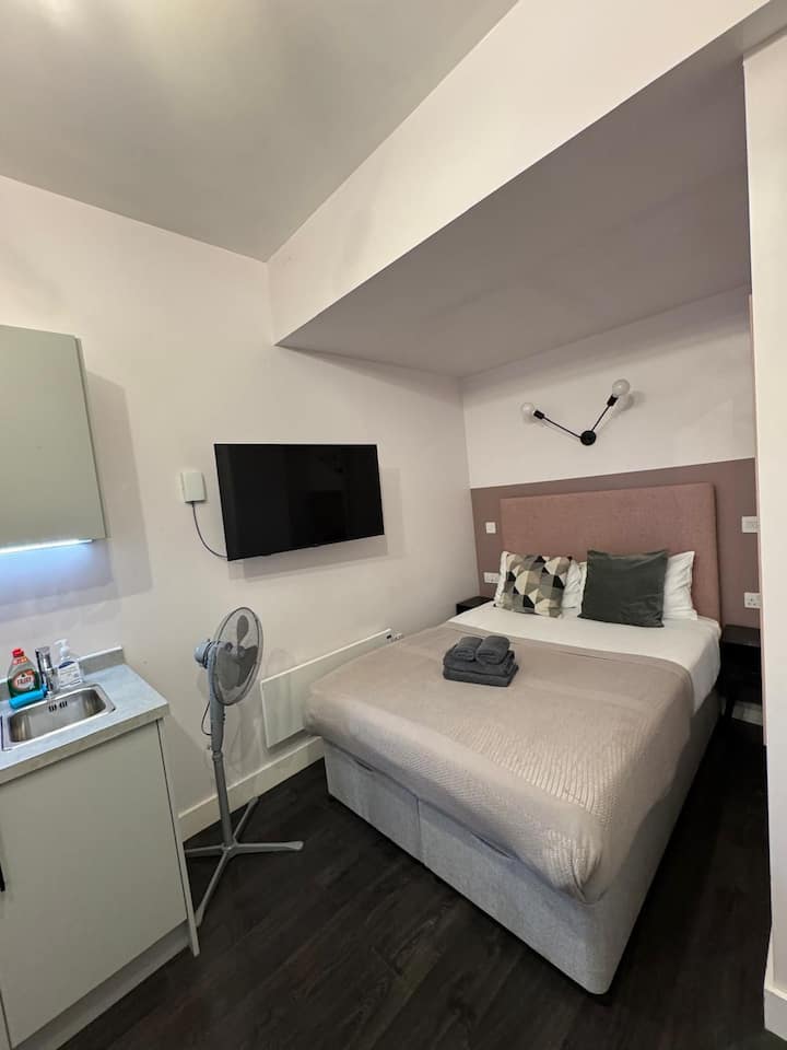 (18/f02)modern Studio Zone 1 Notting Hill+wifi - Central London