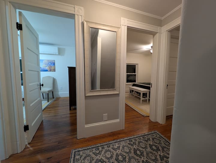 Downtown Portsmouth, 2 Bedroom, 1 Bathroom. - Portsmouth