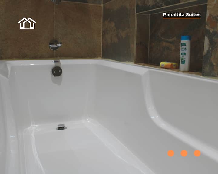 Panaltitasuites Deluxe + Private Jacuzzi + Pool - Cancún