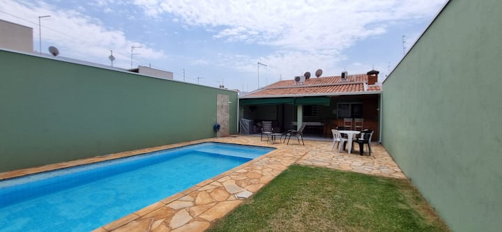 Casa Com Piscina – Refúgio Familiar Em Limeira - Limeira