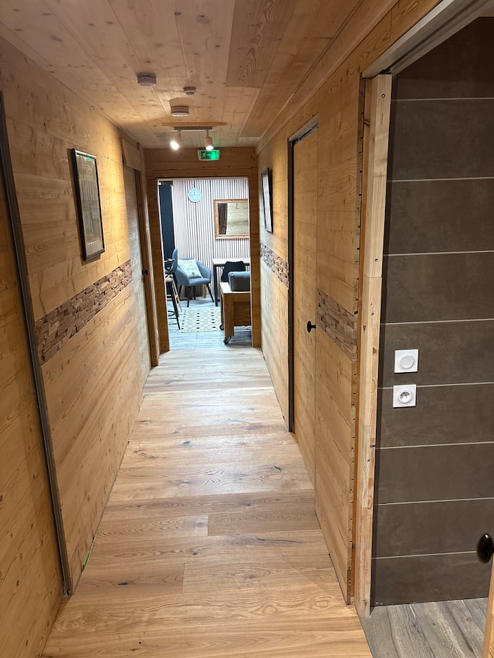 Bel Appartement 140 M², Cinq Chambres 12 Places - L'Alpe d'Huez