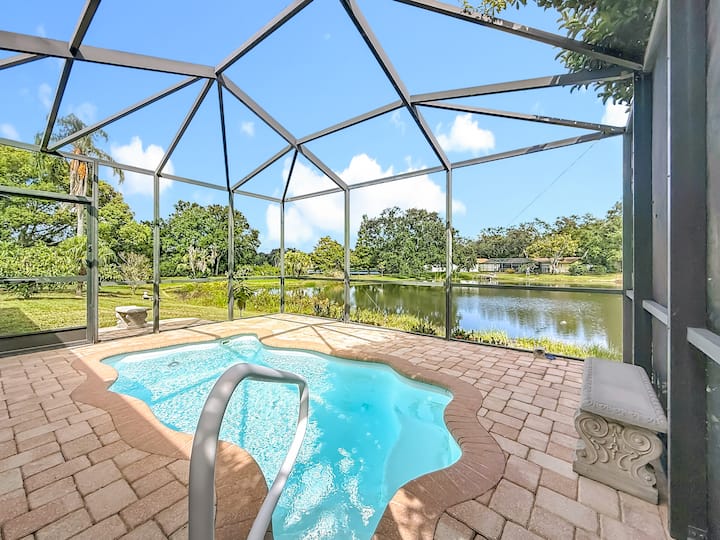 Clearwater Lake House - Clearwater, FL