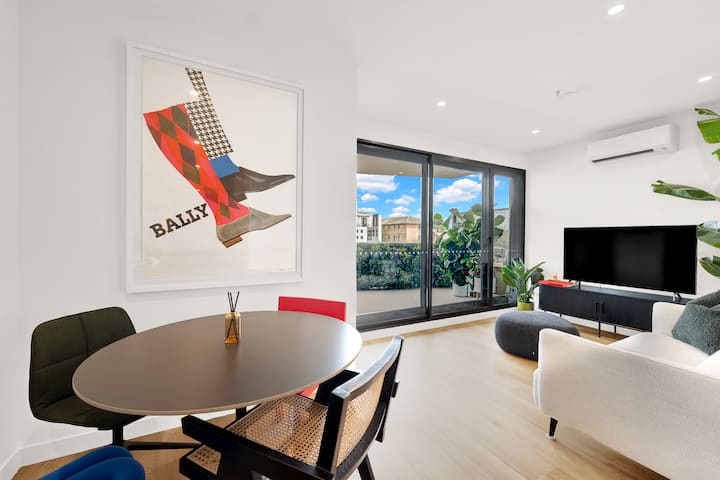 Immaculate Urban Escape - Richmond