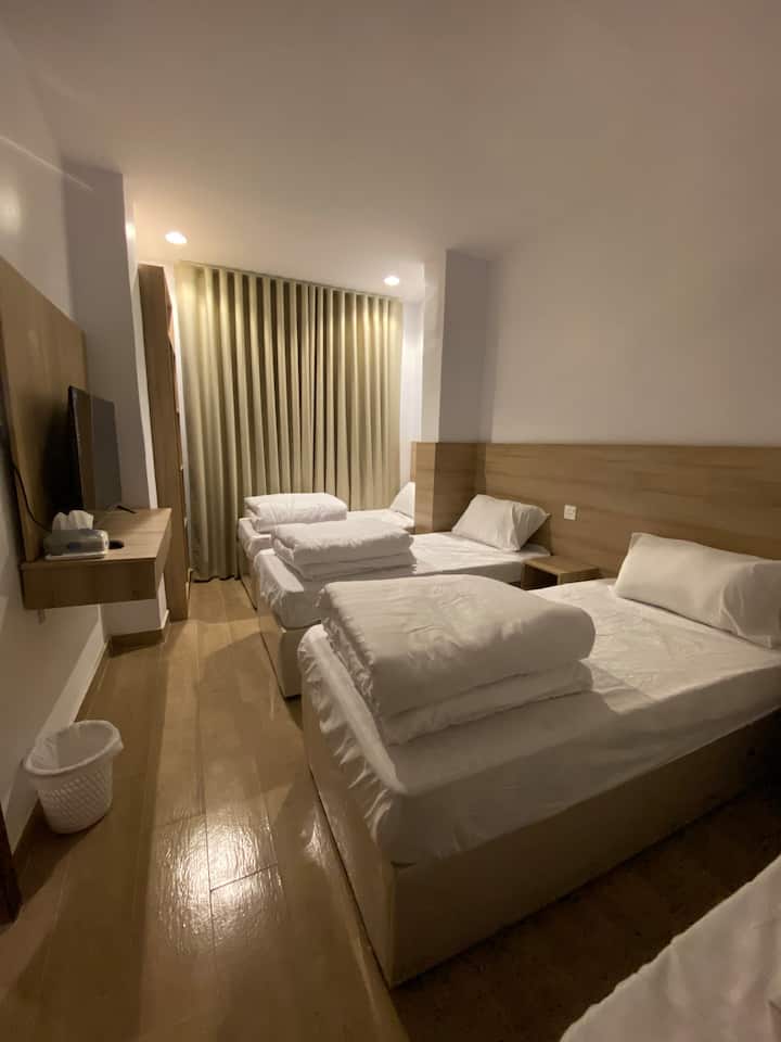 شقة بتصميم هندسي تتسع ل8 اشخاص | A2 - Saudi Arabia