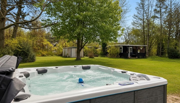 Bright Summer House Near Vesterlyng Beach - Dinamarca