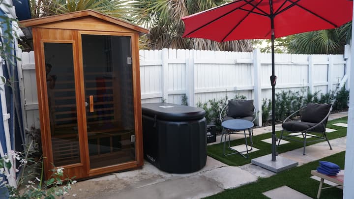 Sauna + Cold Plunge Renovated Historic Home | Wifi - West Palm Beach, FL