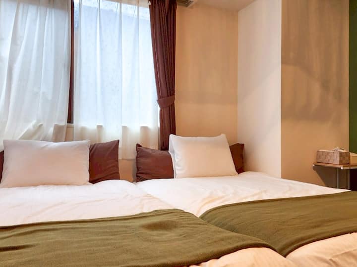 【204】ツインルーム・シャワー室（シングルベッド2台）／金沢城公園近く・観光地へのアクセス良好 - Kanazawa