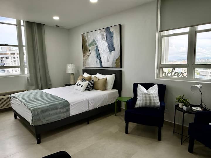 New Studio In Sj Great Location, Spectacular View - Puerto Rico