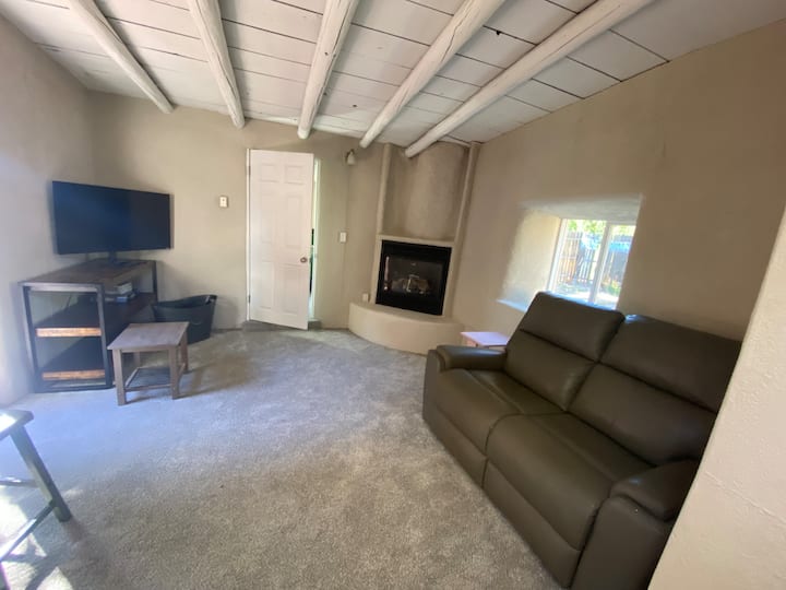 Historic Adobe 1 Br Apartment Near The Plaza - Santa Fe, NM