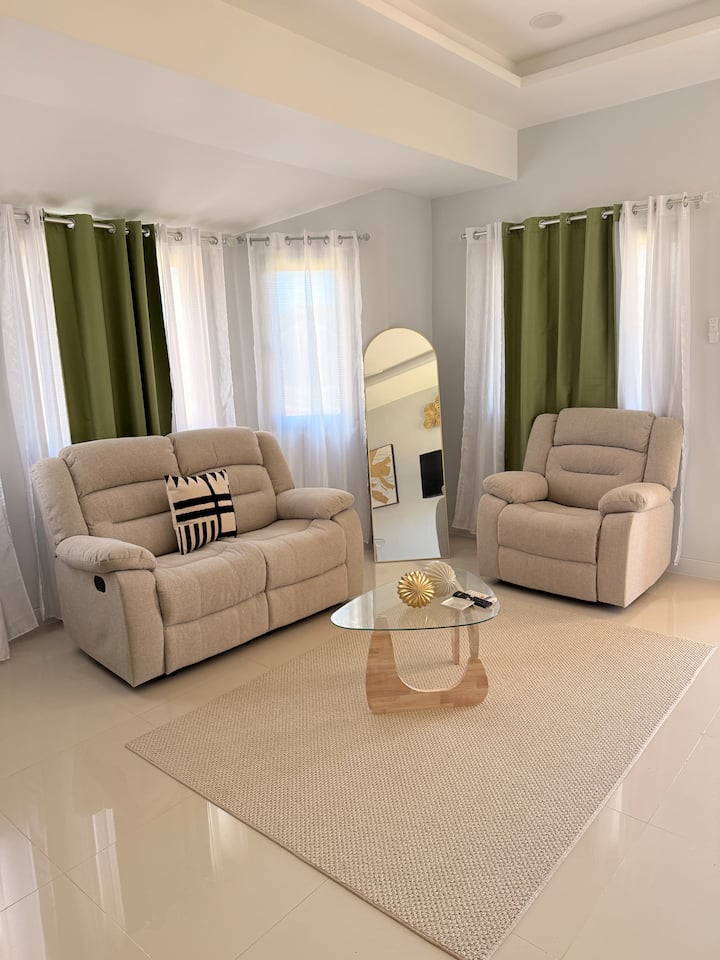 Oak Château: Rest, Renew, Restore. - Jamaica