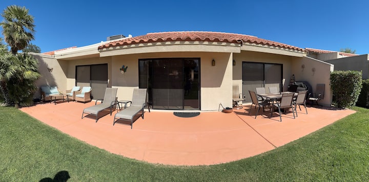 Resorter Hideaway 
Brand New Beds! - The Living Desert Zoo and Gardens, Palm Desert