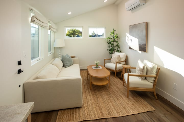 Brand New 2br/1ba Detached Cottage - Redwood City, CA