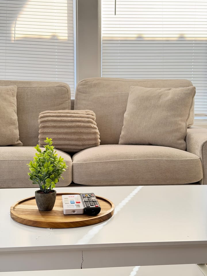 Modern Eado Apartment Near Downtown - Houston, TX
