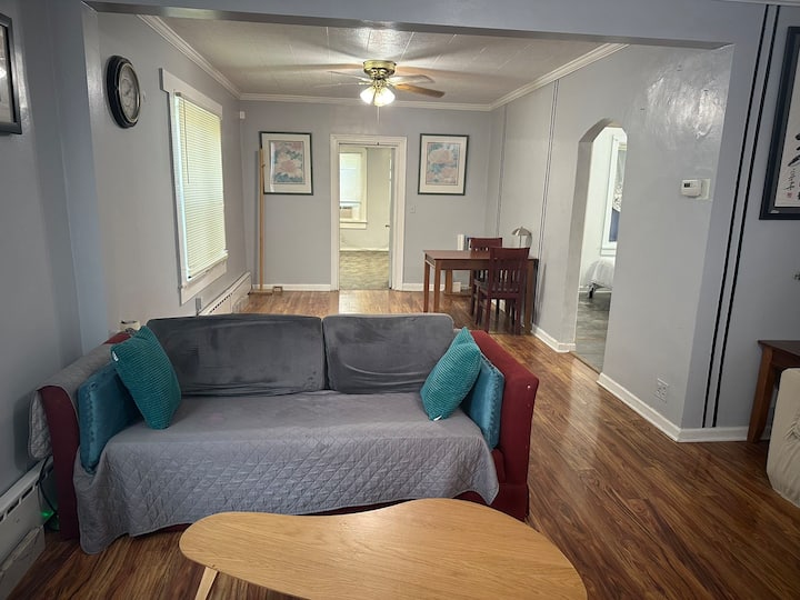 Simple Two Bedroom Home - Springfield, IL