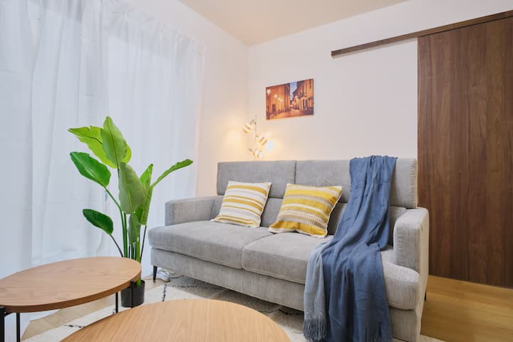 赏樱优惠｜逍遥｜4室2厕所14人｜机场直达、难波、心斋桥、梅田 、Usj｜2台駐車場｜免费自行车 - Osaka, Japan