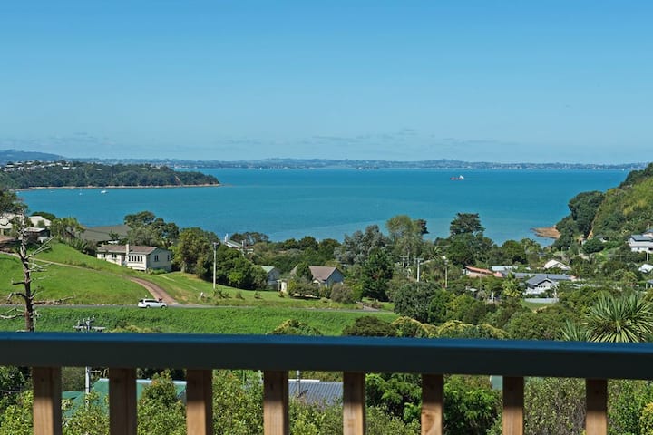 Relax And Recharge At Our Little Slice Of Paradise - Waiheke Island