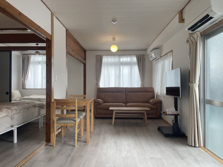 Retro Nightlife Area W/ Nostalgic Atmos - Room 301 - 糸満市