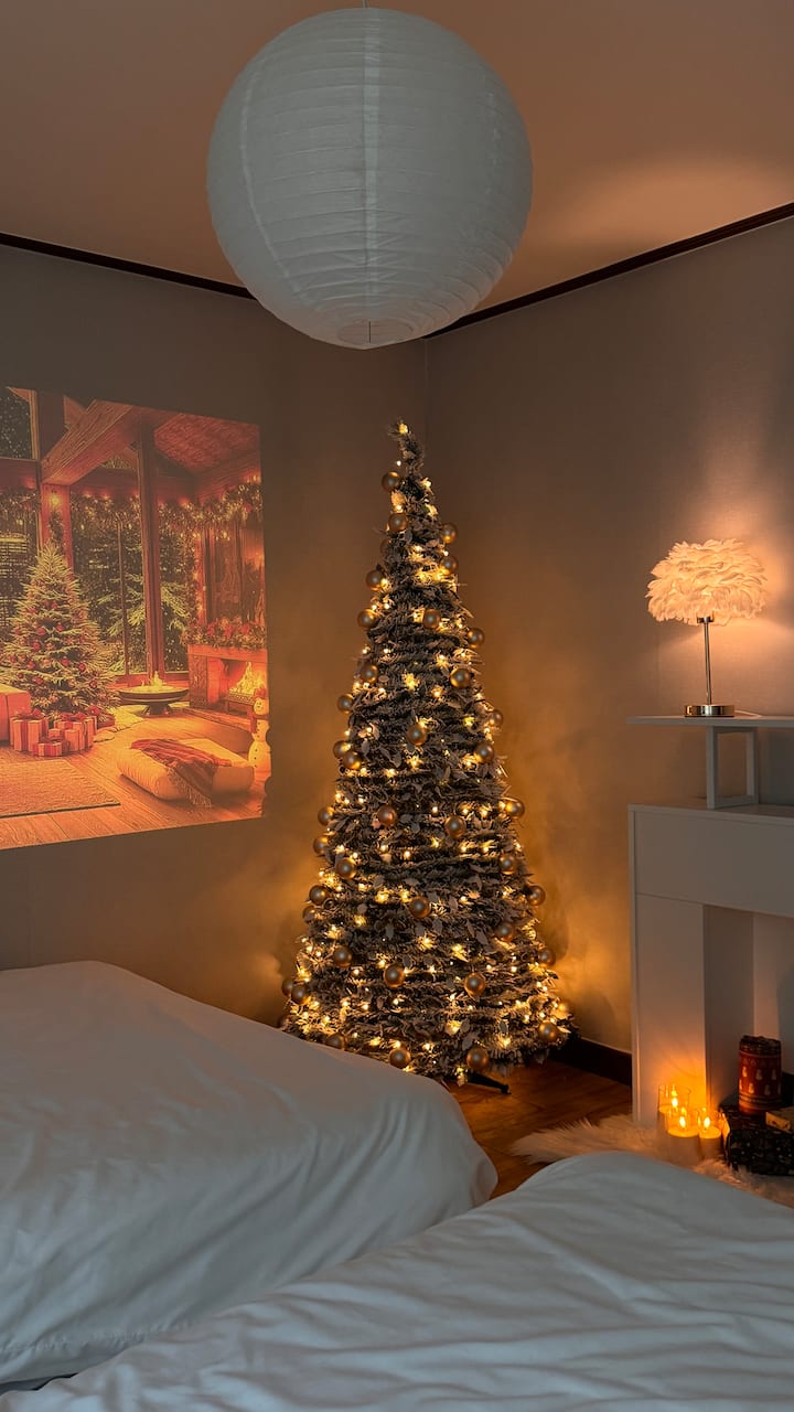 성심당 도보5분/몽심 배달/최대6인/크리스마스트리/용문역/야구장/빔/호텔침구/무료주차 - Daejeon