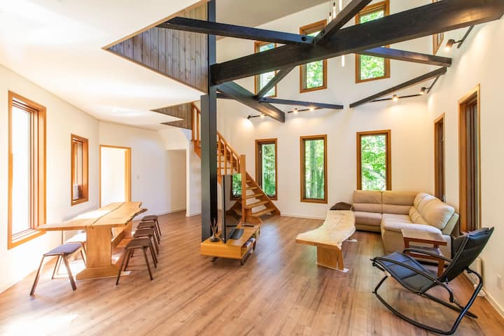 Annupuri Ski Villa (3+ Bedrooms Available) - Niseko